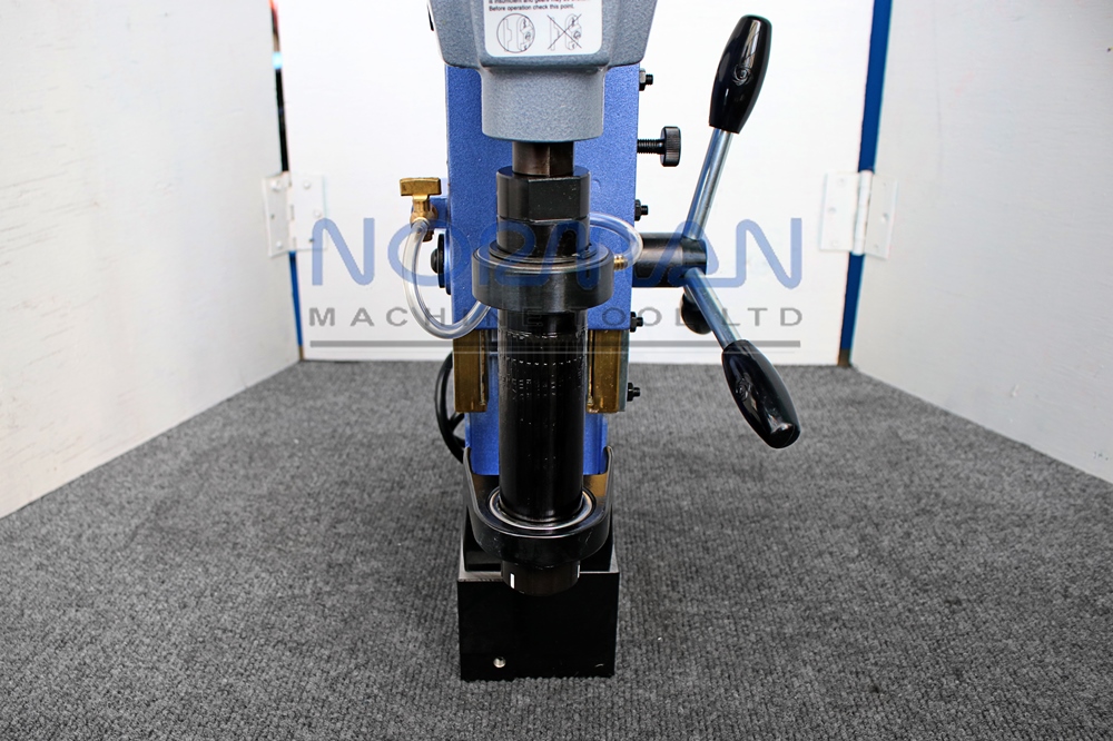 Nitto Kohki 2 3/16" x 3" Manual Feed Magnetic Drill, UOJ-5500 - Norman ...