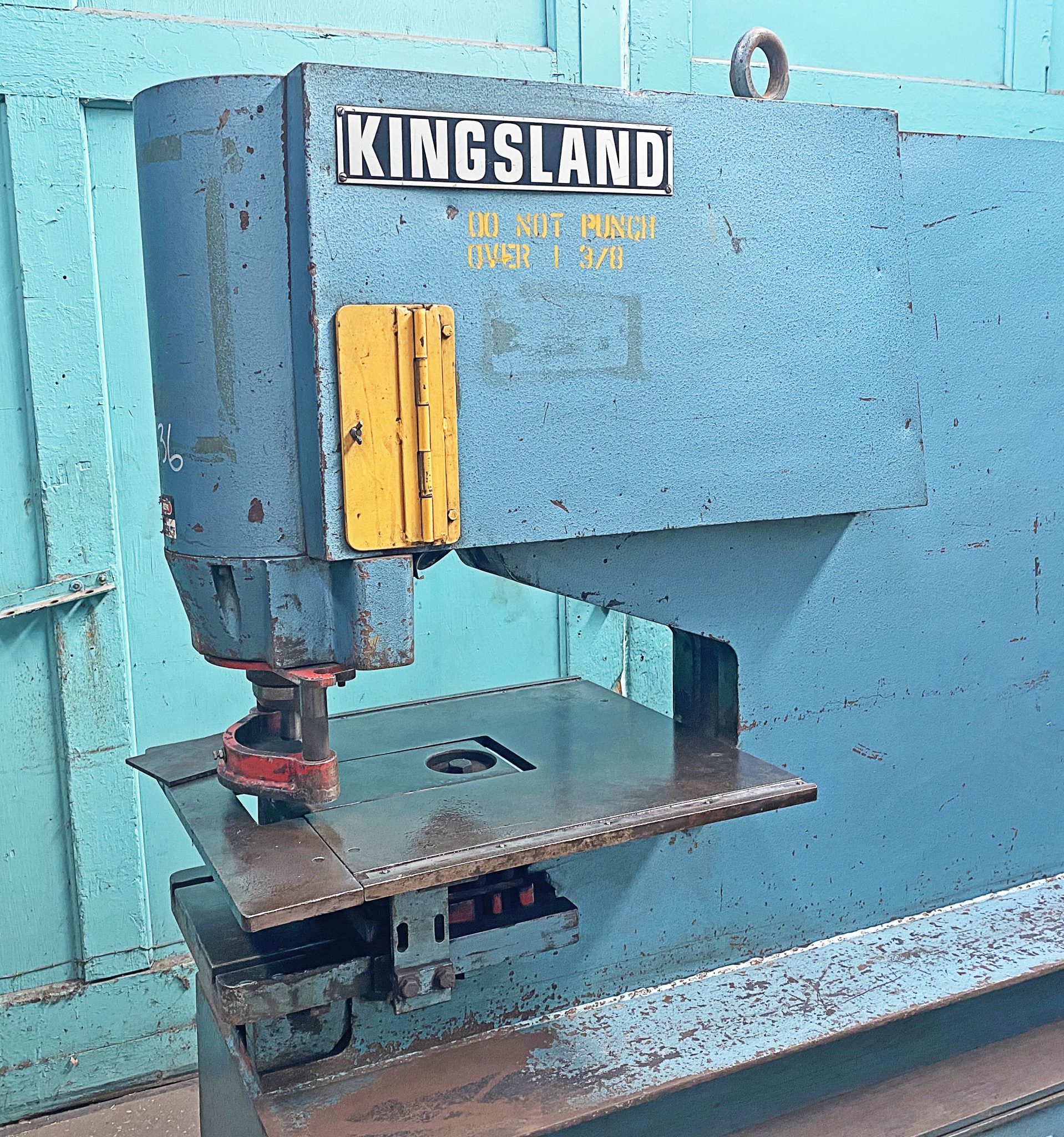 Kingsland 24 1/2" Single Punch Hydraulic Punch Press, 125P - Norman ...