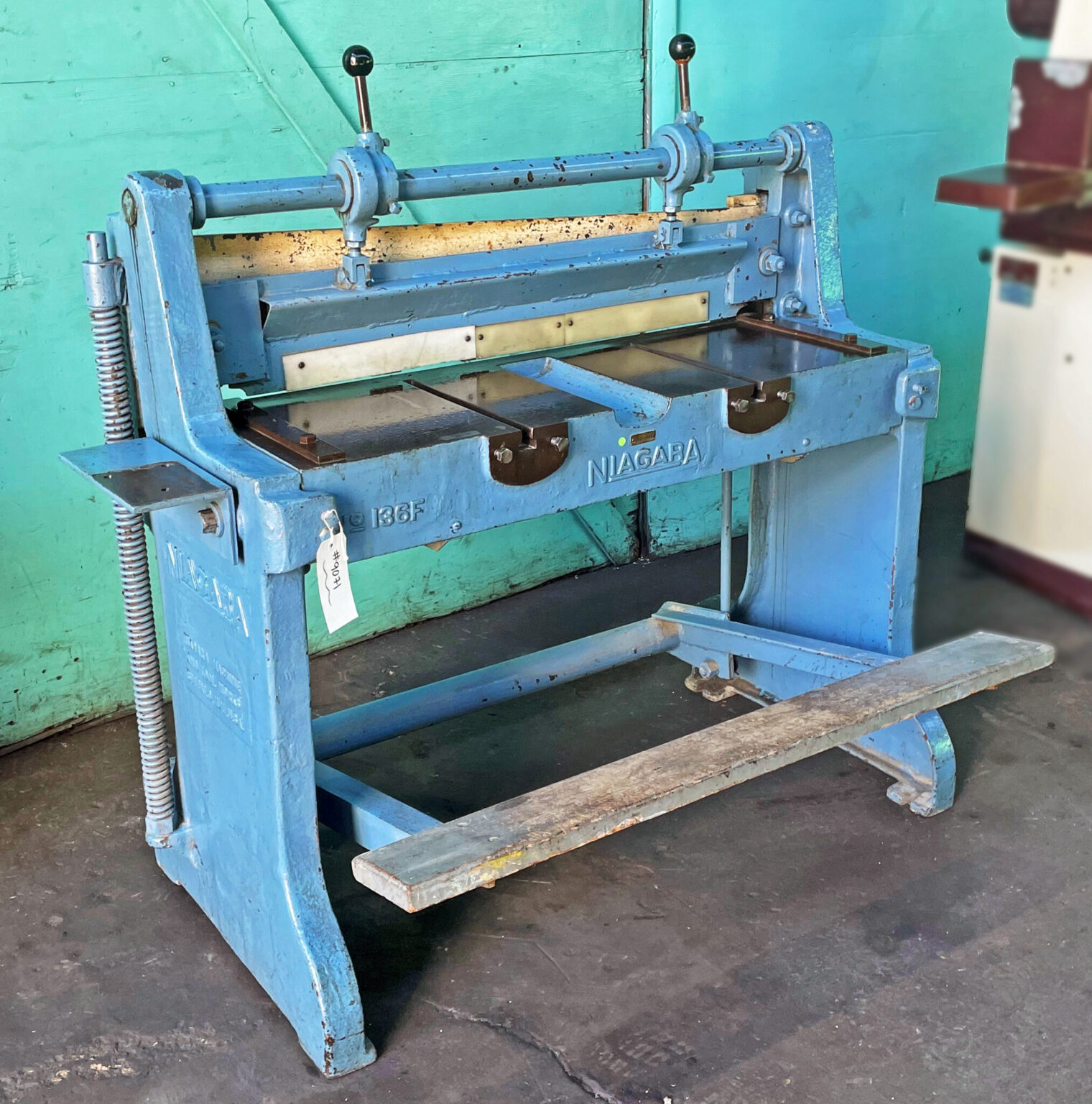 Niagara 3' x 16 Gauge Foot Shear, 136F - Norman Machine Tool