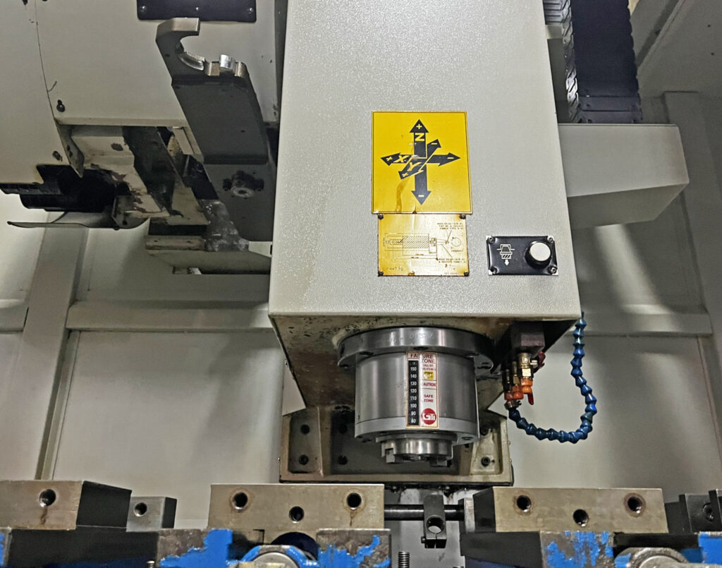 Hardinge Bridgeport 24" x 40" Vertical Machining Center, XV1000 ...