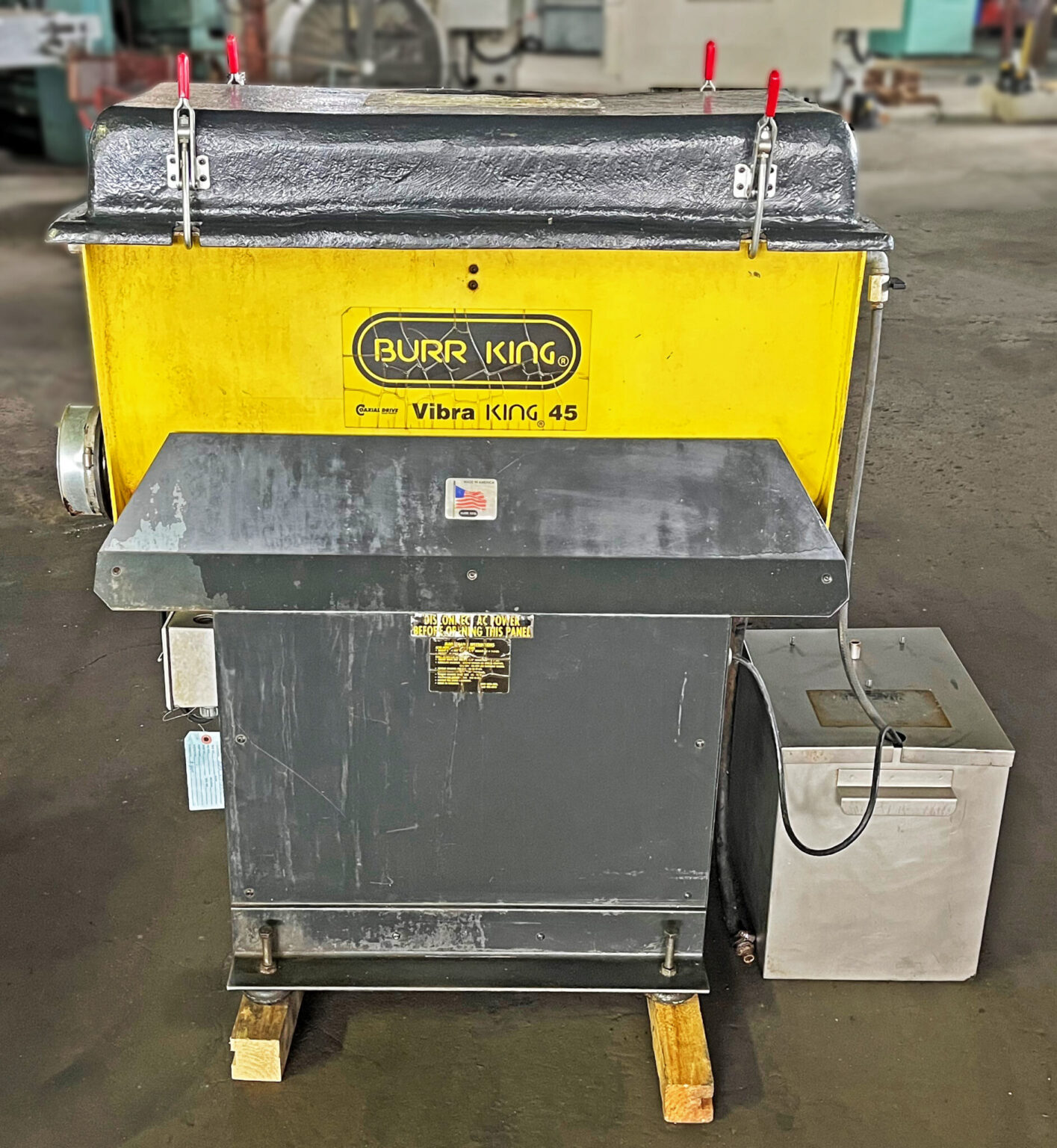 Burr King 4.5 Cubic Feet Vibra King 45 Vibratory Chamber - Norman ...