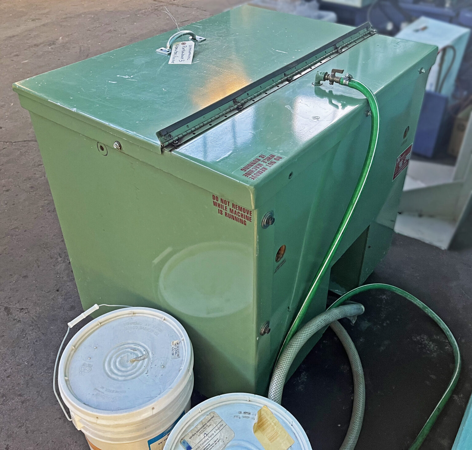 Ultramatic 3 Cu. Ft. Vibratory Finisher, Portaburr3 - Norman Machine Tool