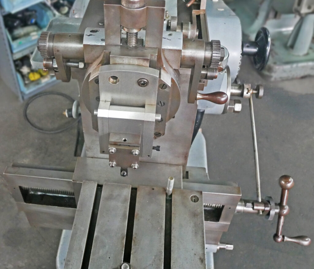 Potter and Johnston 15" Universal Shaping Machine - Norman Machine Tool